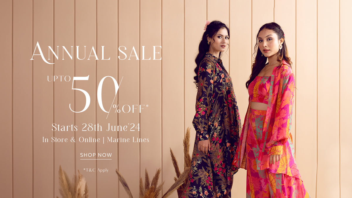 Designer wedding lehengas, indo western gowns, party wear sarees – Roopkala